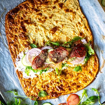 Viral Cottage Cheese Flatbread