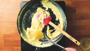 Apple Shaped Milk Peda Recipe & Video (Easy Doodh Peda Recipe) | My ...