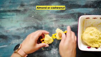 Quick Mawa Modak Recipe in 20 Minutes | Khoya Modak Recipe + Video