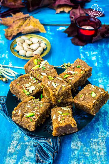 Mohanthal Recipe + Video | Traditional Mohanthal Sweet Recipe 2 Ways ...