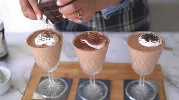 Rich and Easy 3-Ingredient Nutella Mousse + Video (Egg-Free) | My ...