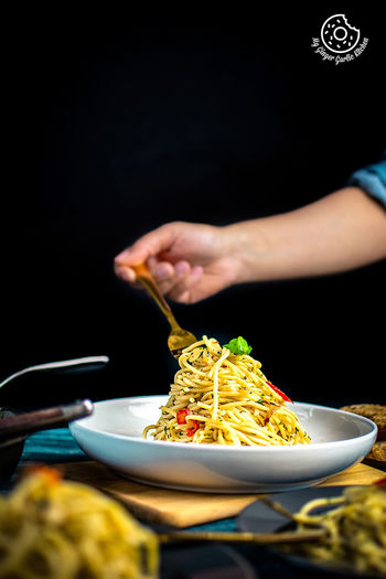 Pasta Aglio E Olio (Spaghetti with Oil and Garlic) | My Ginger Garlic ...