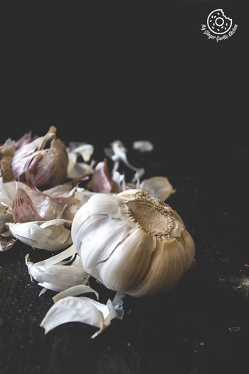 How To Peel Garlic Quickly In 4 Easy Ways | My Ginger Garlic Kitchen
