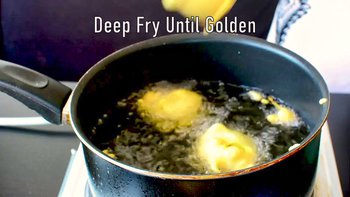 Vada Pav Recipe + Video (How To Make Mumbai Style Vada Pav) | My Ginger ...