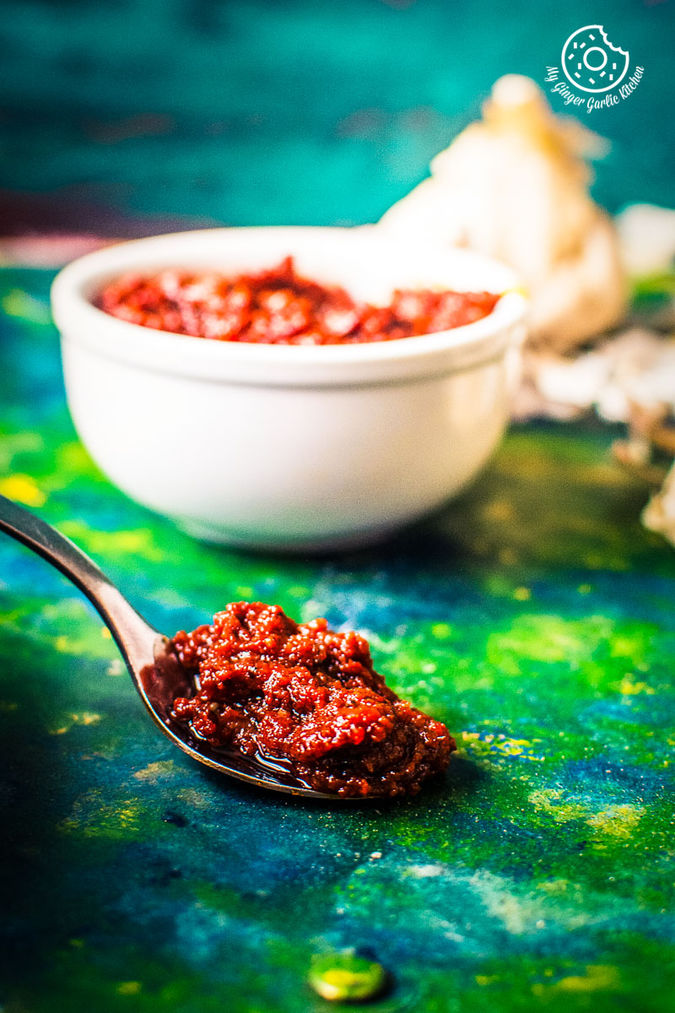 Rajasthani Lehsun Ki Chutney Recipe & Video - Garlic Chutney (2 Ways ...