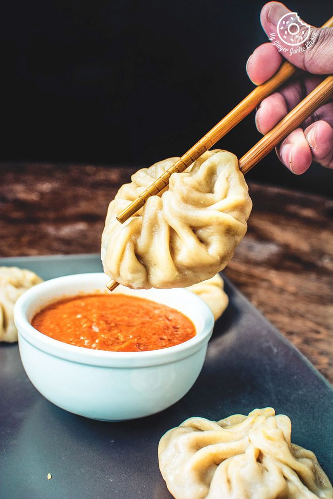 Veg Momoms | Dim Sum | Vegetable Momos Recipe With Spicy Chili Chutney ...