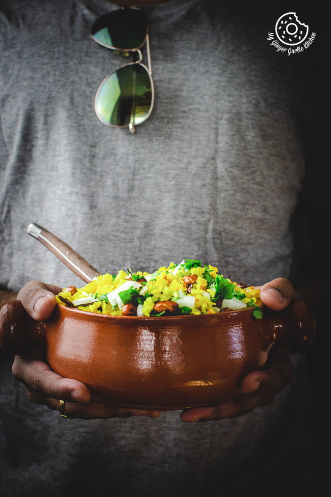 Aloo Poha Recipe (Step-By-Step-Video) | Aloo Kanda Poha | Batata Poha ...