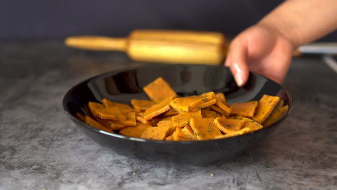 Besan Paara Recipe | Spicy Indian Crackers (Fried, Air Fryer, Baked)