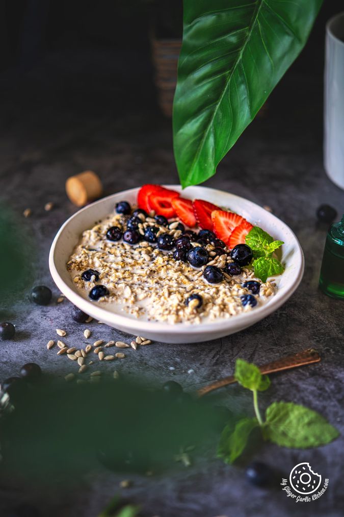 Blueberry Overnight Oats - (Step-By-Step + Video Recipe) | My Ginger ...