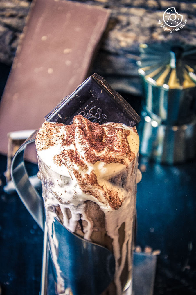 2 Ways Cold Coffee Recipe + Video (How to Make Cafe Style Cold Coffee ...