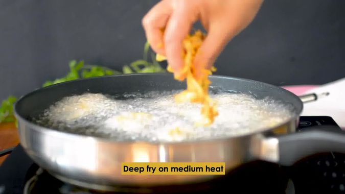 Onion Pakoda Recipe + Video | Crispy Onion Fritters Indian Style