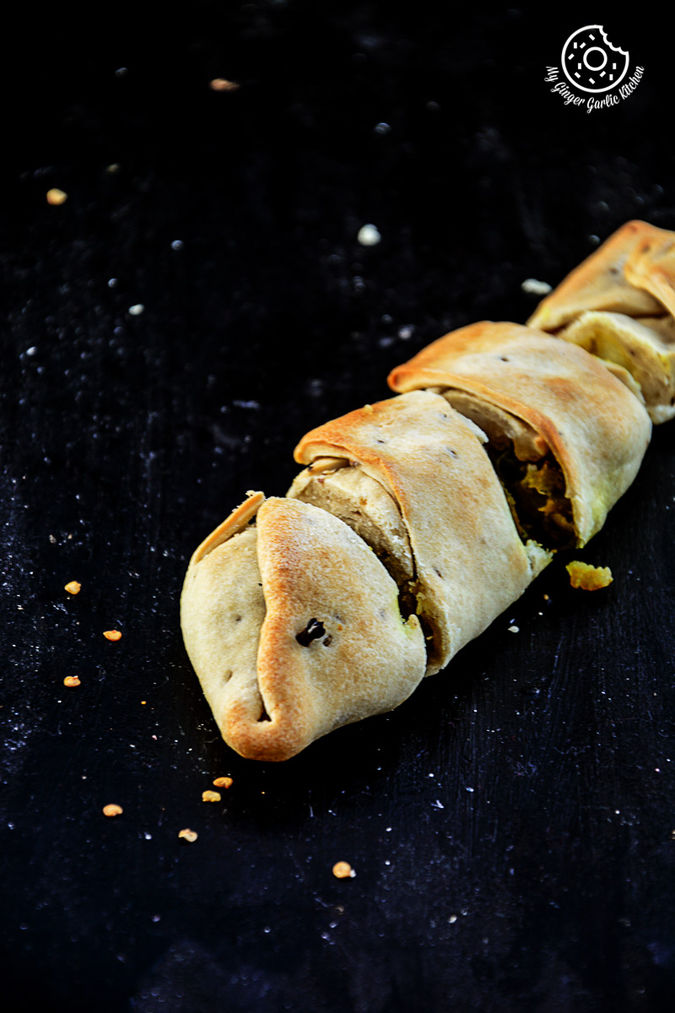 Baked Samosa with Chocolate Tamarind Chutney | My Ginger Garlic Kitchen