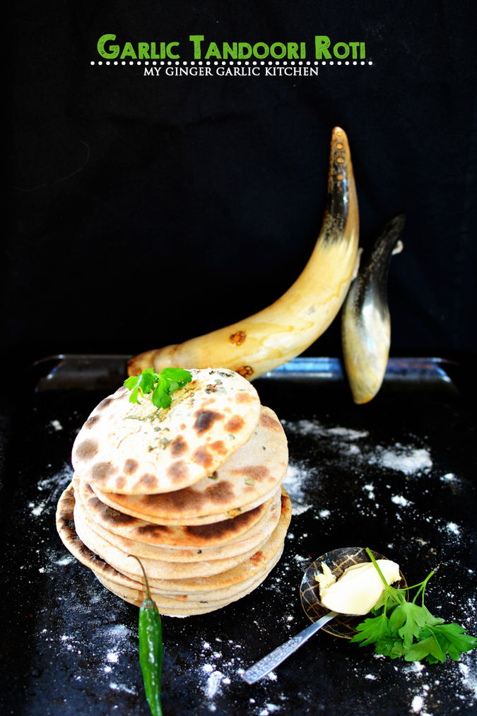 Tandoori Garlic Roti Recipe (Step By Step) | How To Make Tandoori Roti ...