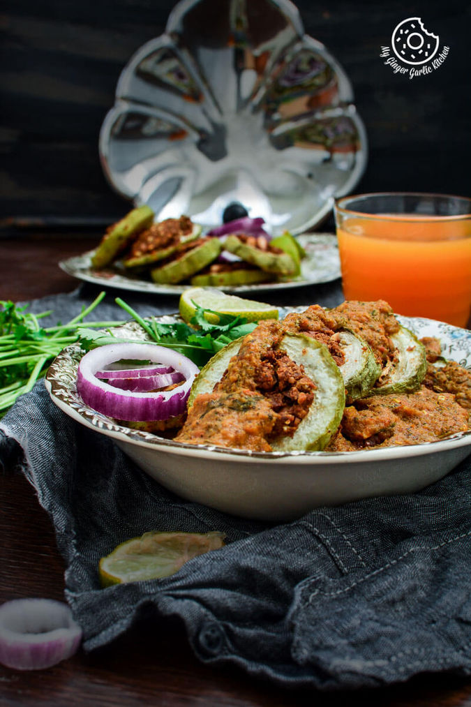 Bharwa Lauki Curry Recipe + Video (Besan Stuffed Bottle Gourd) | My ...