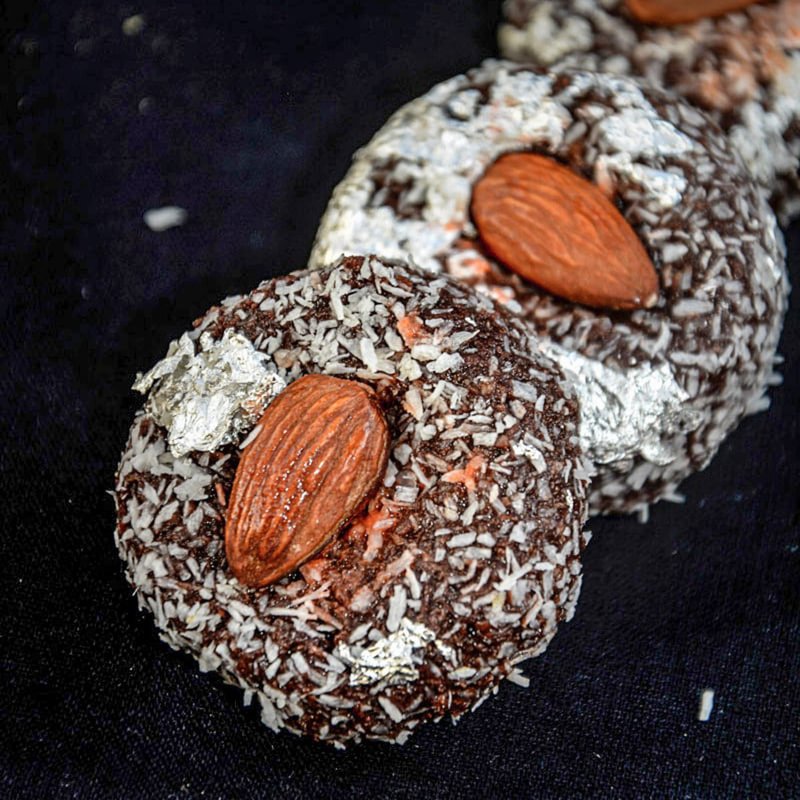 Chocolate Coconut Delights