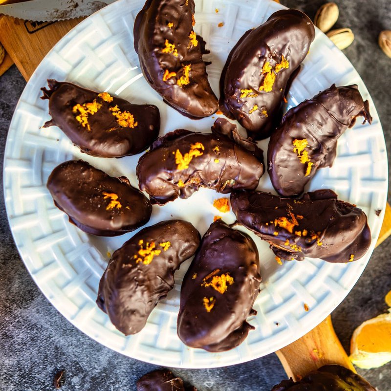Chocolate Covered Oranges (Video + Step-By-Step)
