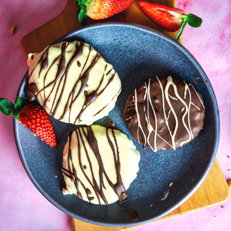 Chocolate Covered Raspberry Chia Bites