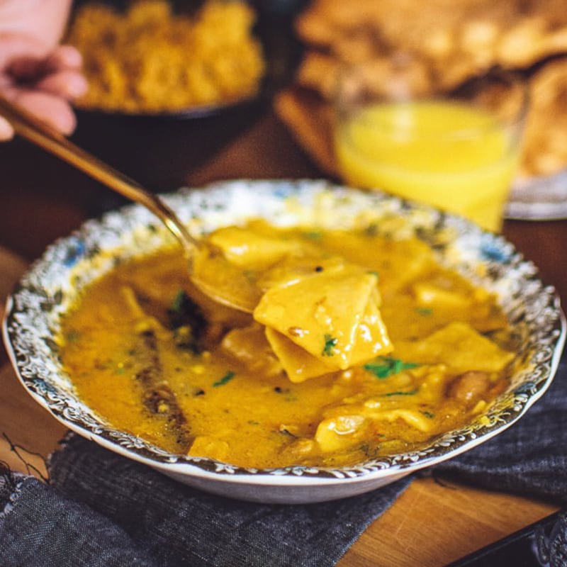 Dal Dhokli Recipe + Video | How to Make Gujarati Dal Dhokli Recipe