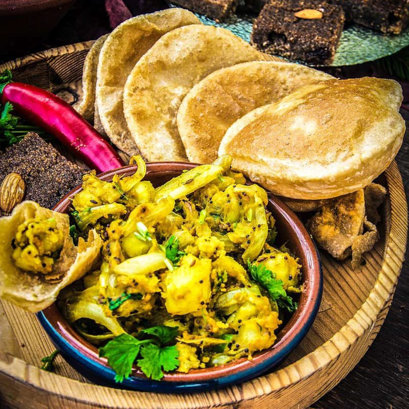 How to make Puri Bhaji - Poori Bhaji Recipe - Batata Bhaji Poori