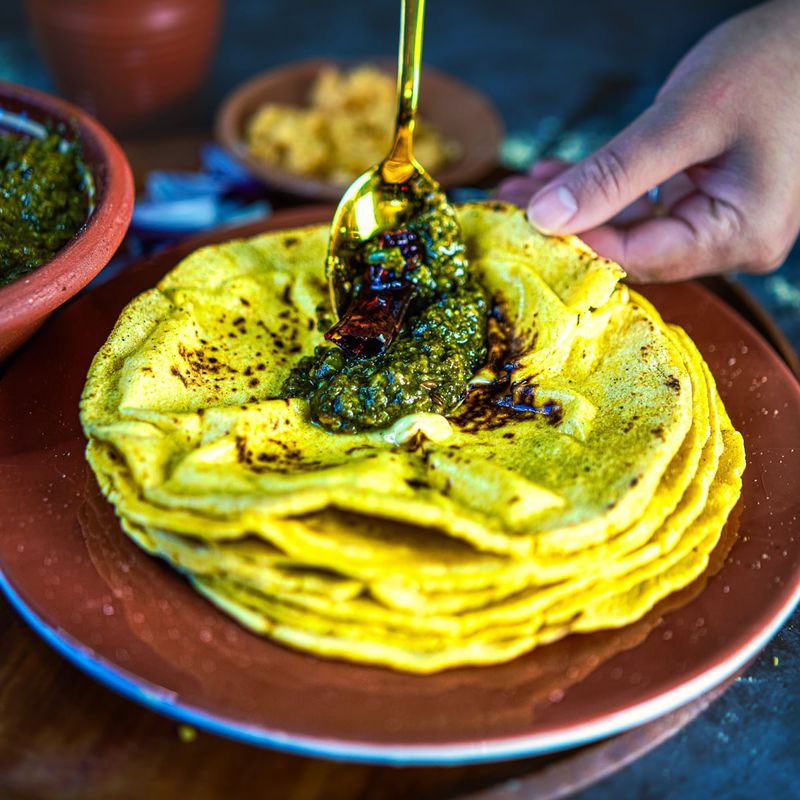 Makki Ki Roti - Makki Di Roti (Maize Flour Flatbread)