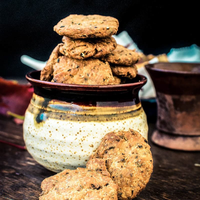 Masala Mathri Recipe + Video | Spicy Indian Crackers (Fried & Baked)