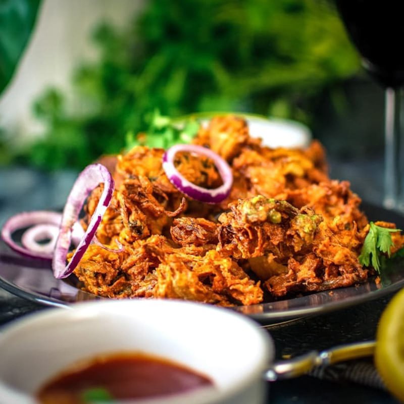 Onion Pakoda Recipe + Video | Crispy Onion Fritters Indian Style