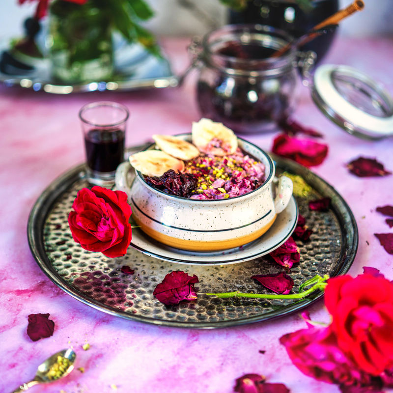 Rose Overnight Oats (Step-By-Step + Video Recipe)