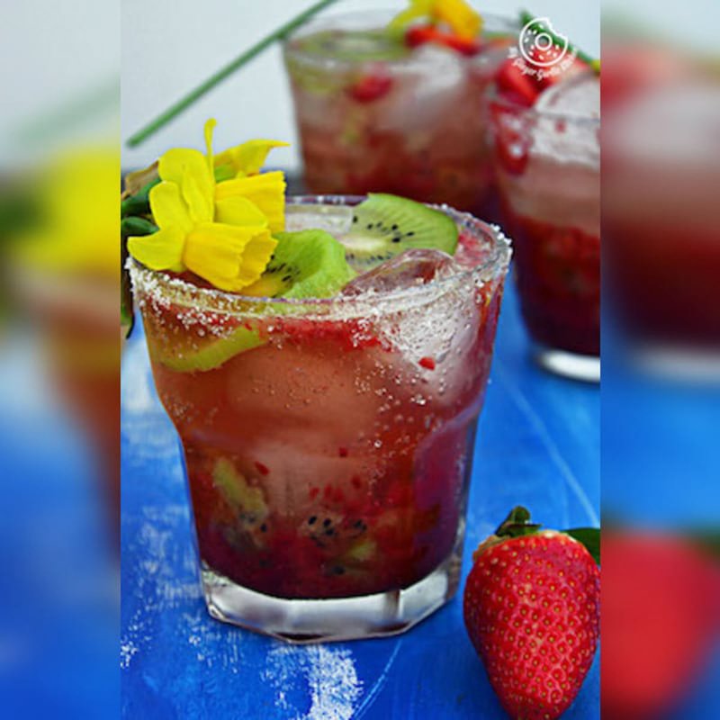 Strawberry Kiwi Sparkling Cooler Recipe