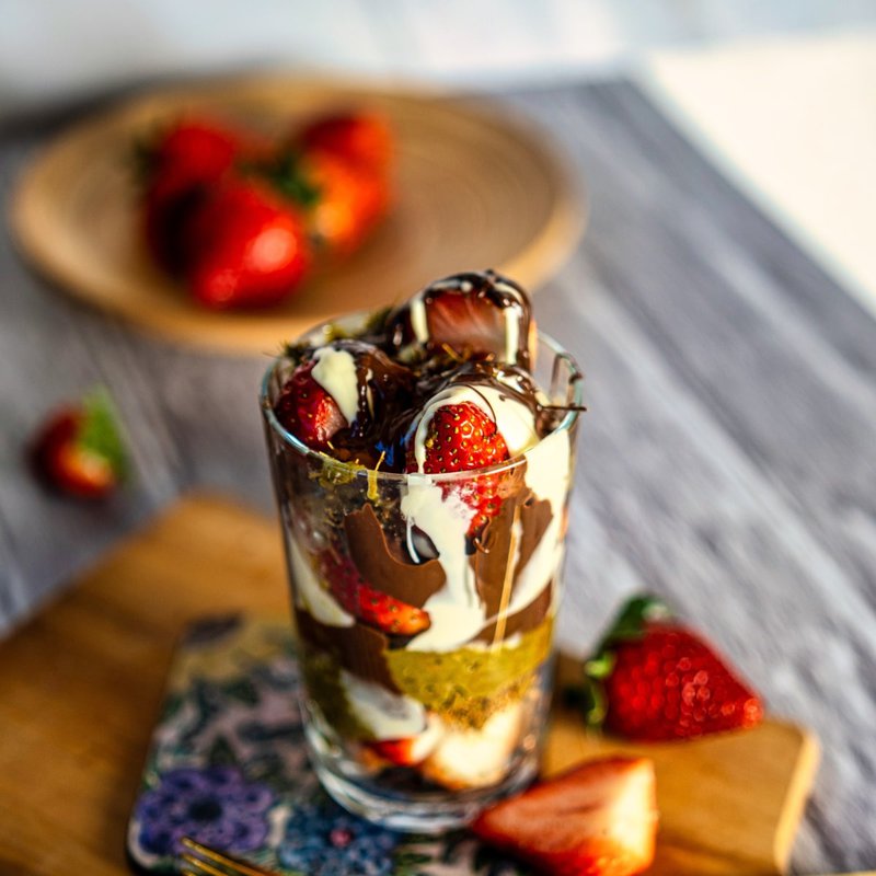 Viral Dubai Chocolate Strawberries Recipe